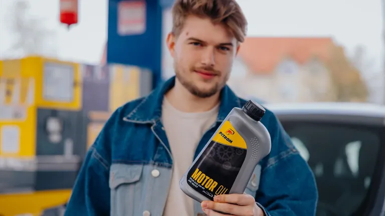 Petrom Moldova | Produse Petrom pentru îngrijirea mașinii | Petrom.md